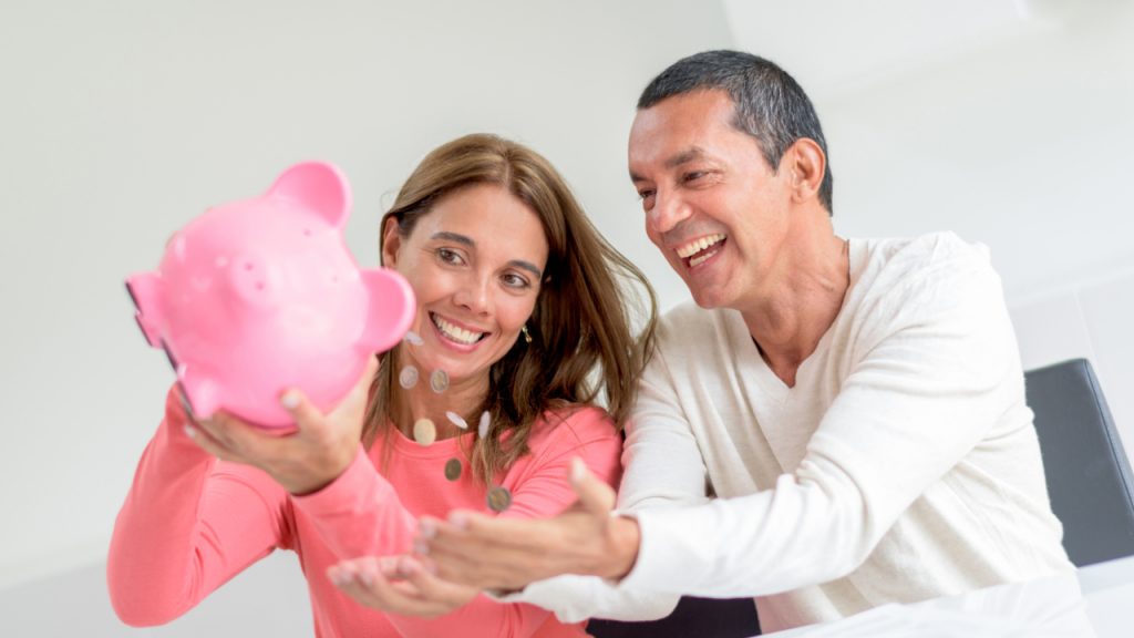 Teach your kids good financial habits as they head to uni - Financial ...